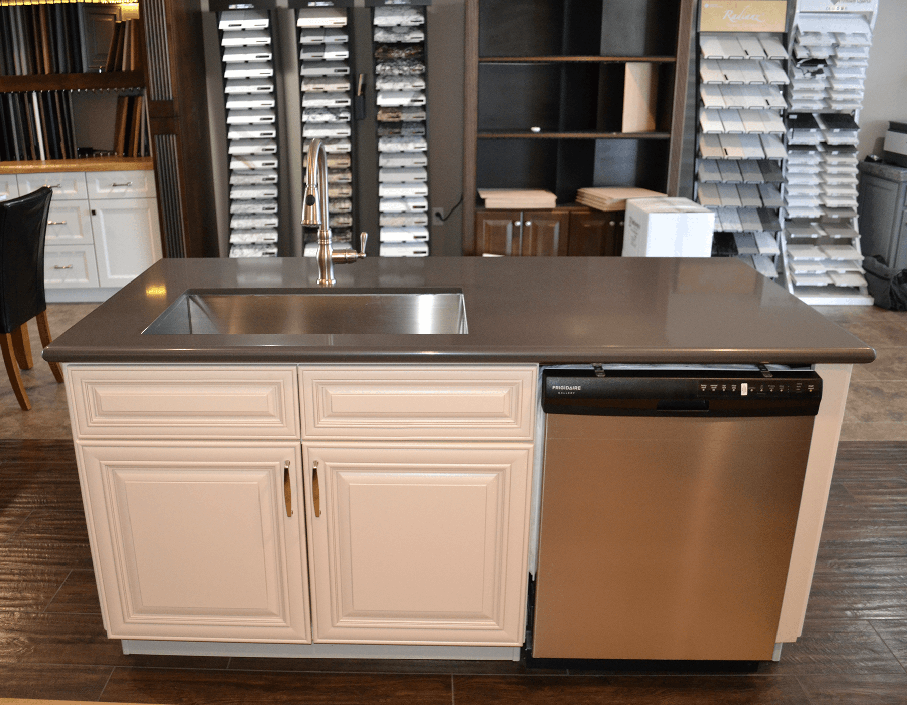 Glendale's Premier Kitchen & Bath Showroom Located on Bell Rd